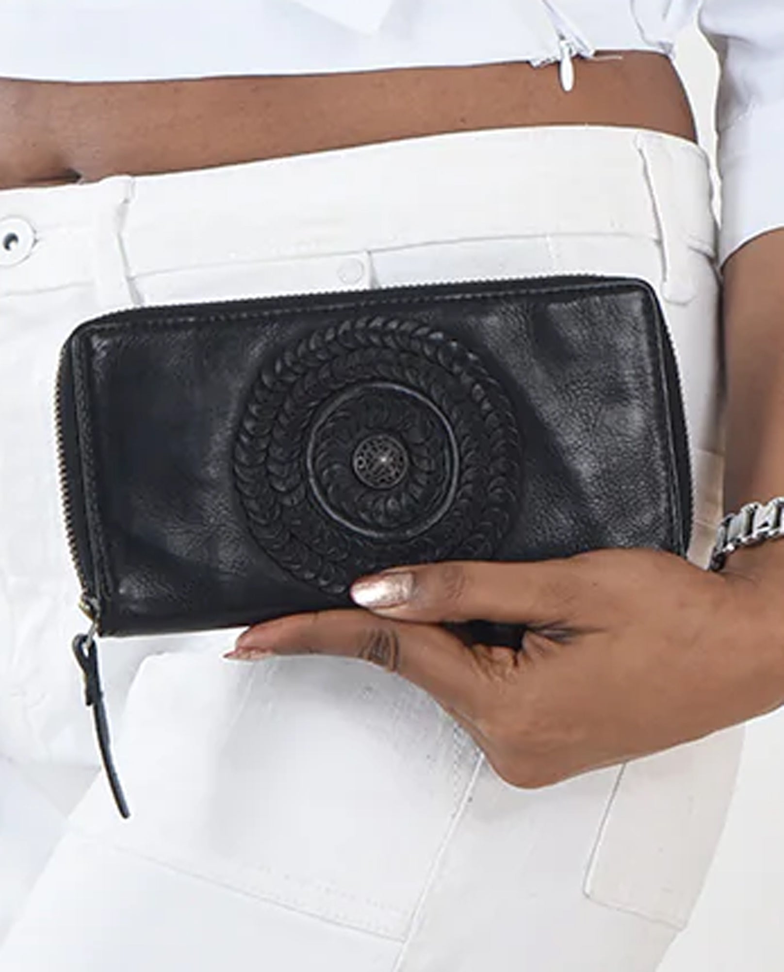 MILO HANDBAGS 171 DIJON WOVEN WALLET | Flower Front Leather Wallet ...