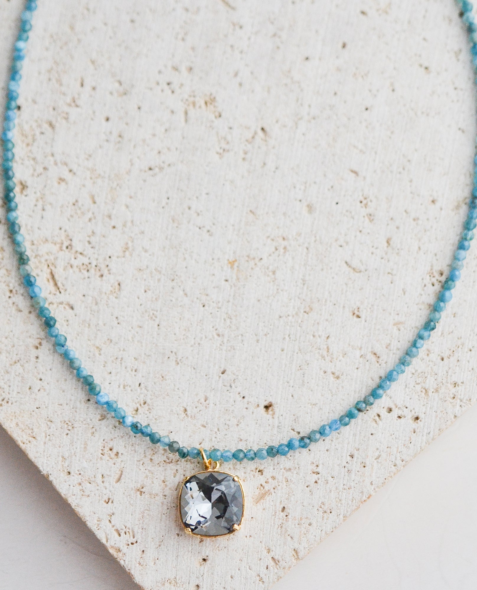 Rachel Marie Designs Jewelry Uses Swarovski Crystal – The Clothing Cove