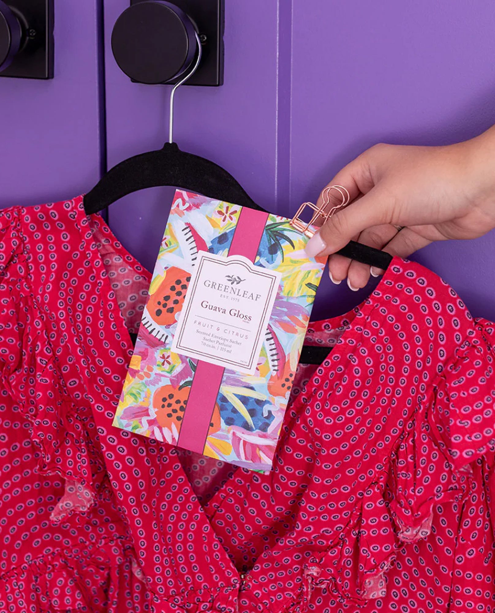 GREENLEAF GLG900575 GUAVA GLOSS SACHET – The Clothing Cove